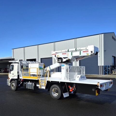 Versalift VST5000 on Isuzu FTS800 - Waimea Group Australia